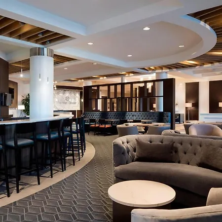 Calgary Marriott Downtown Hotel • Canada